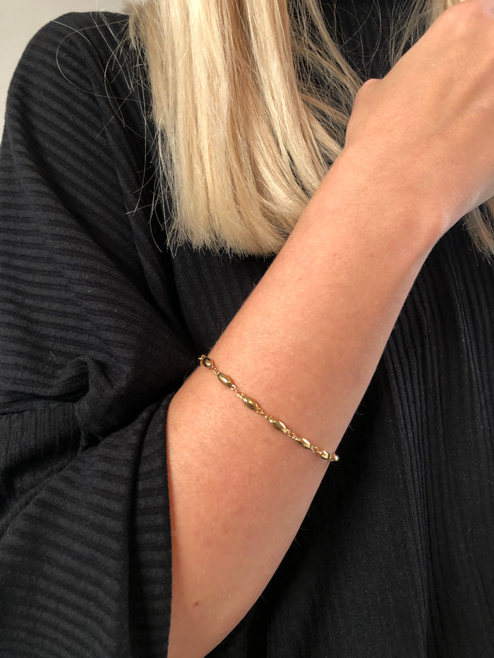 Gold Bracelets for Women & Men | Handmade Jewellery | Mirabelle
