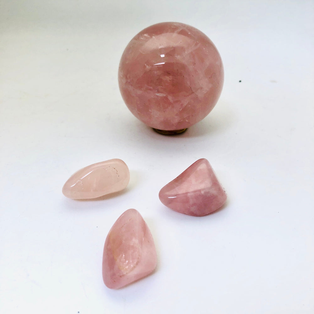 Rose quartz pebbles for Love